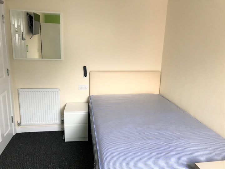 Student House 87 Hall Lane Liverpool | PM Properties